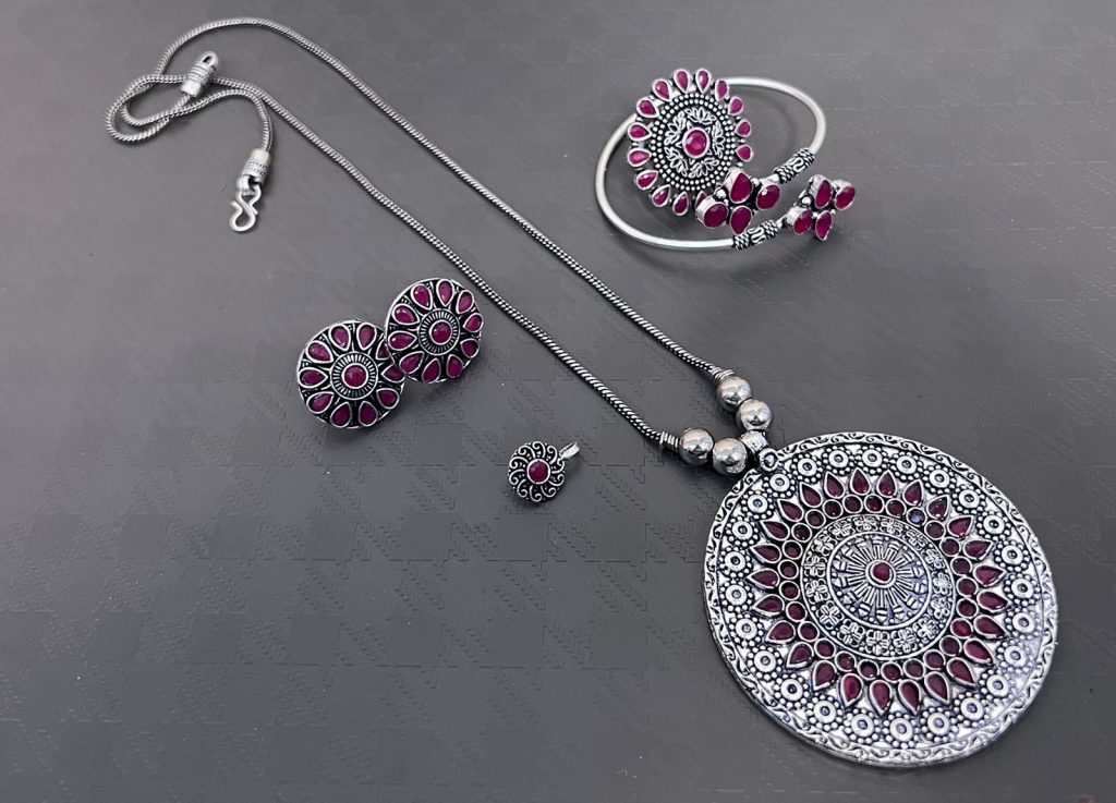 Long Chain With Stone Pendant set – Vdesi Connect